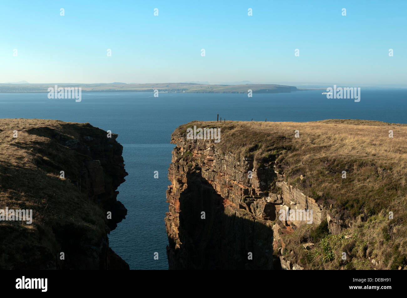 A geo (rock cleft) on Dunnet Head, near Thurso, Caithness, Scotland, UK ...