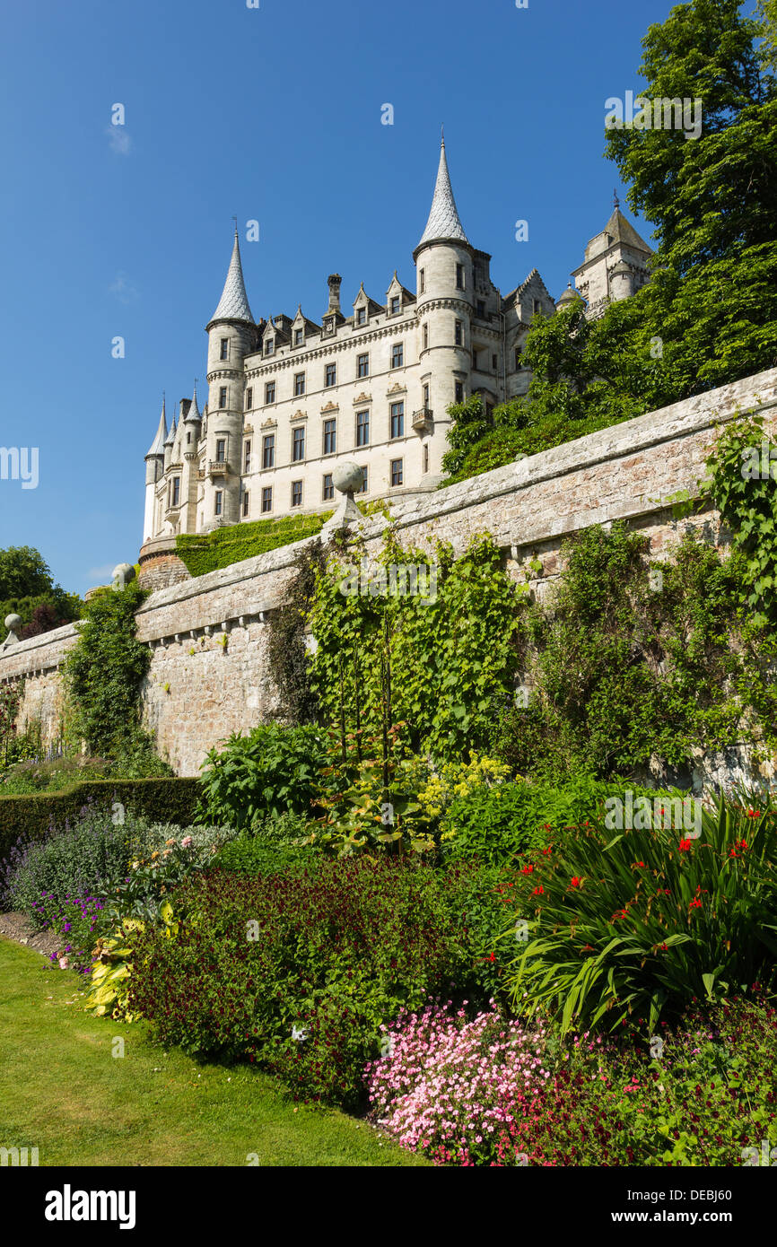 DUNROBIN CASTLE IN SUMMER WITH COLOURFUL FLOWER BEDS SUTHERLAND ...
