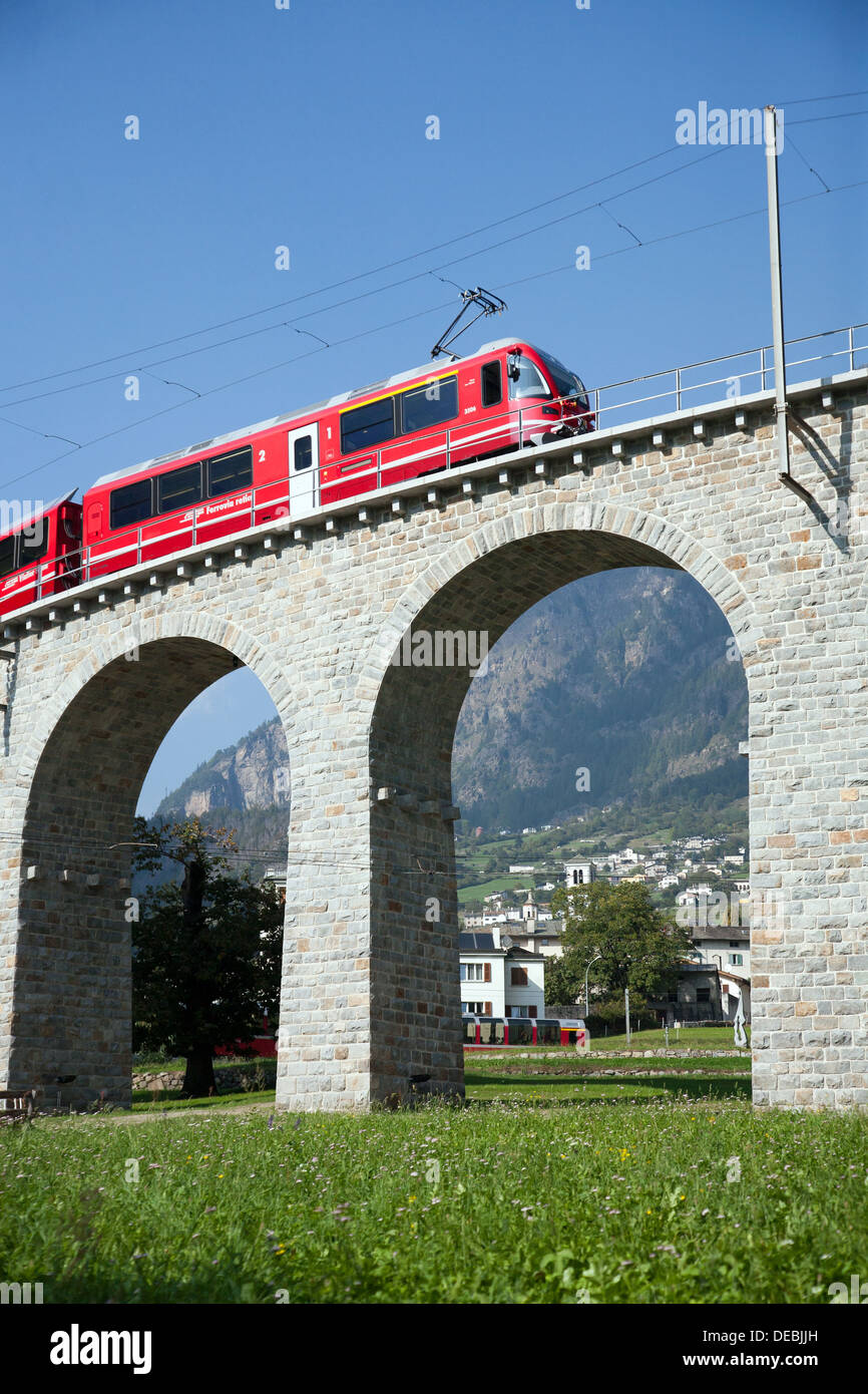 Brusio spiral viaduct hi-res stock photography and images - Alamy
