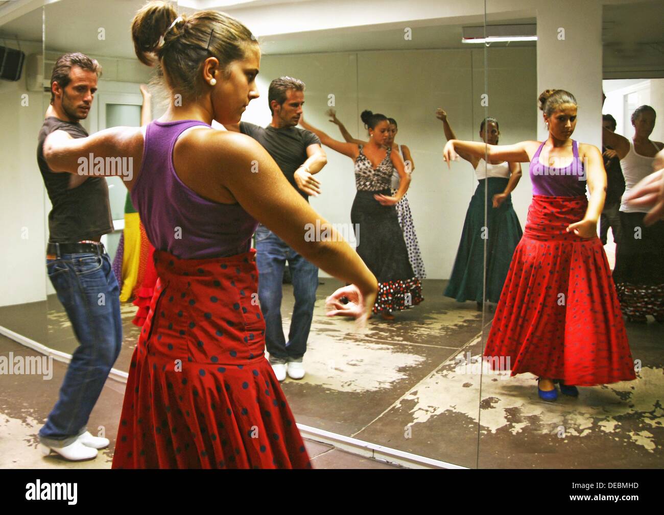 Flamenco dance class spain hi-res stock photography and images - Alamy