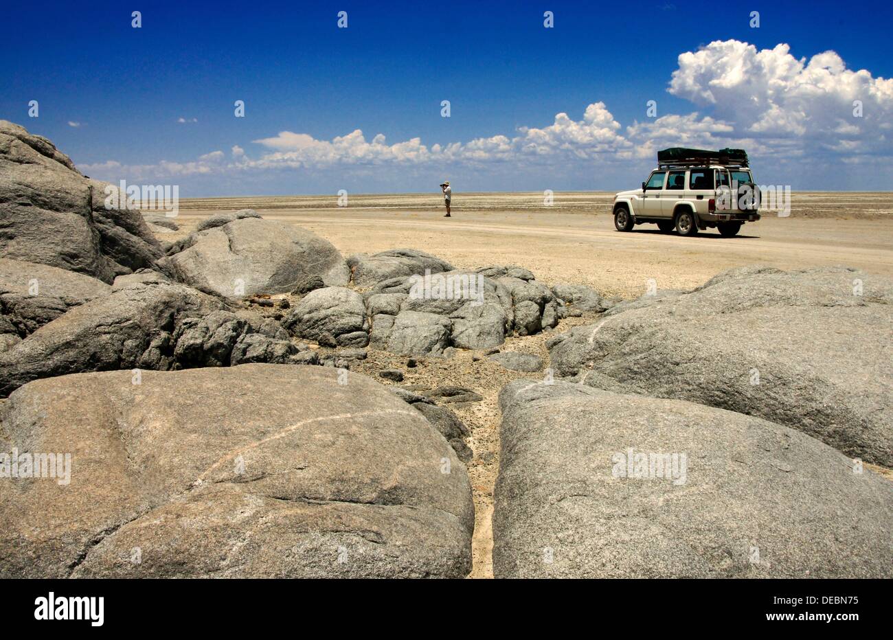 Sowa pan hi-res stock photography and images - Alamy