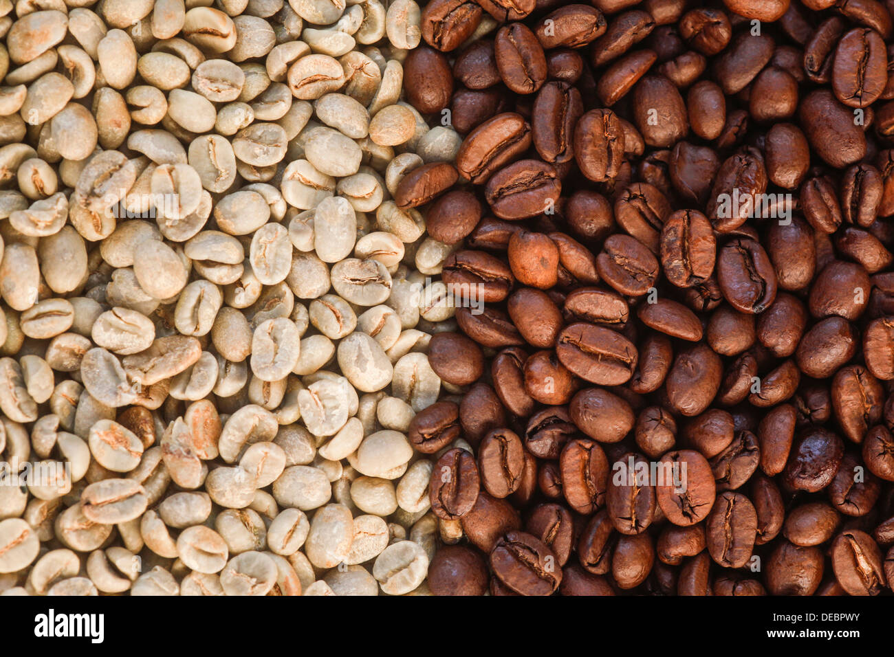 Different coloured beans hi-res stock photography and images - Alamy
