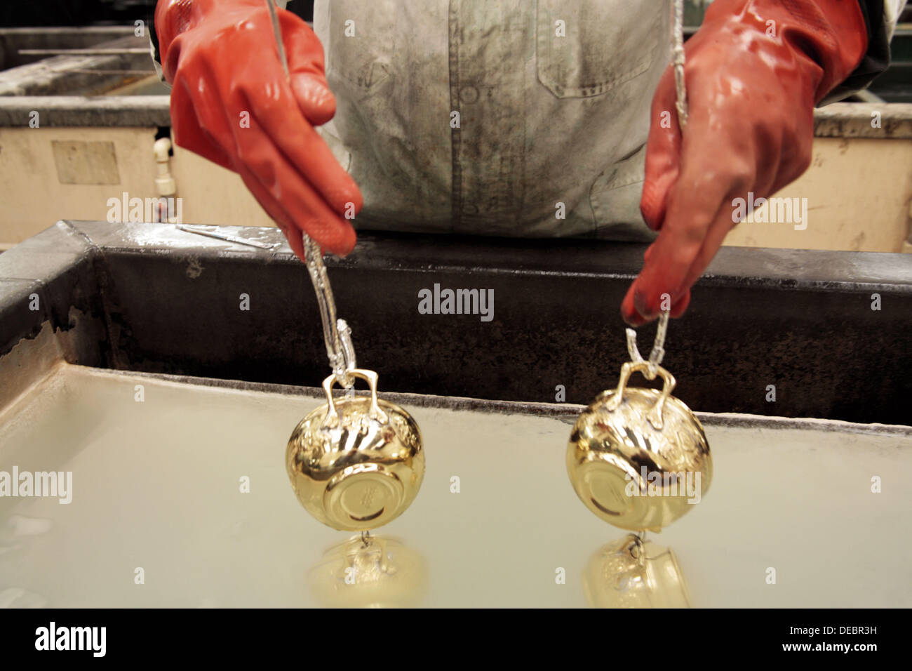 Silvering workshop hi-res stock photography and images - Alamy