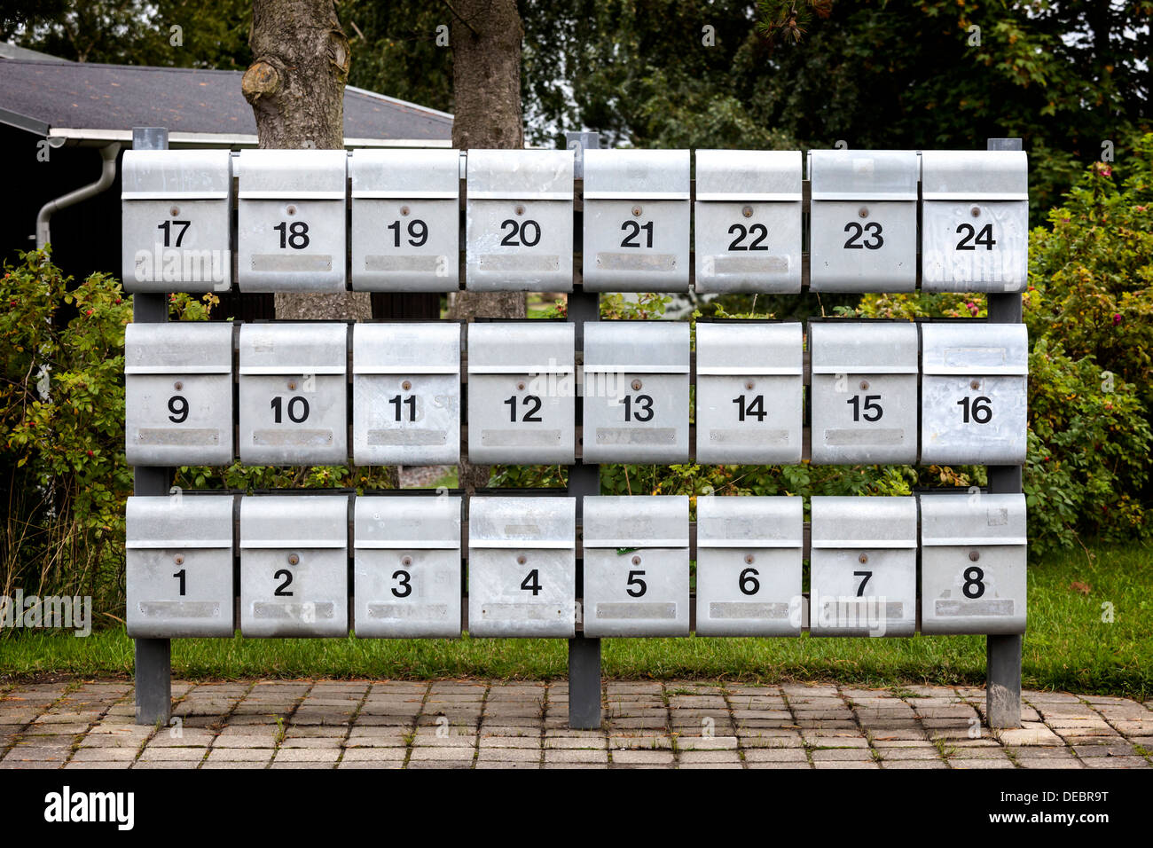 Boxes with numbers hi-res stock photography and images - Alamy