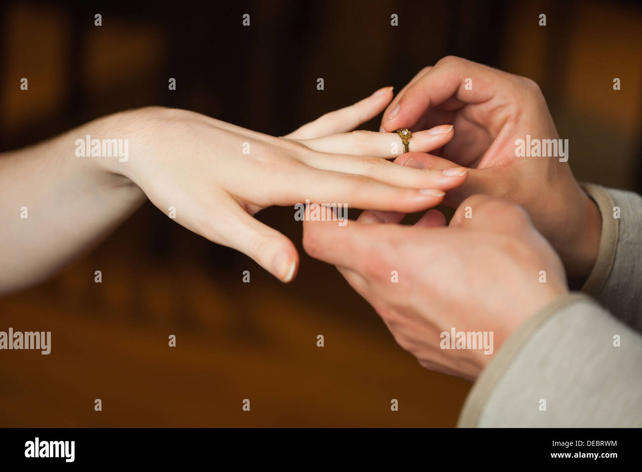 Man proposal ring hi-res stock photography and images - Alamy
