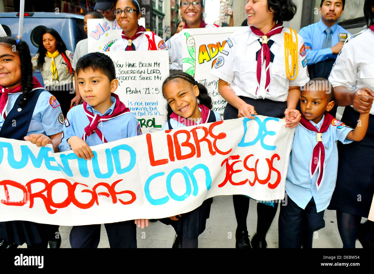 Family day poster latino hi-res stock photography and images - Alamy