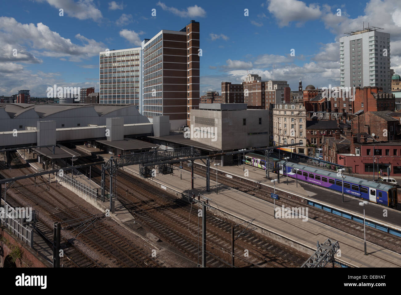 Leeds railway station & city centre from elevated position Stock Photo ...