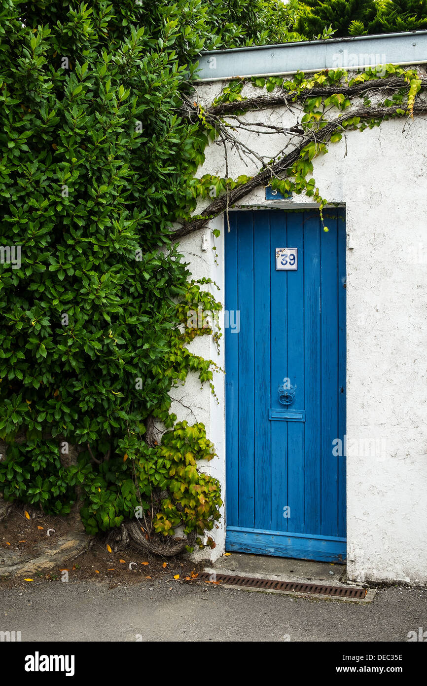 Doorway no door hi-res stock photography and images - Alamy