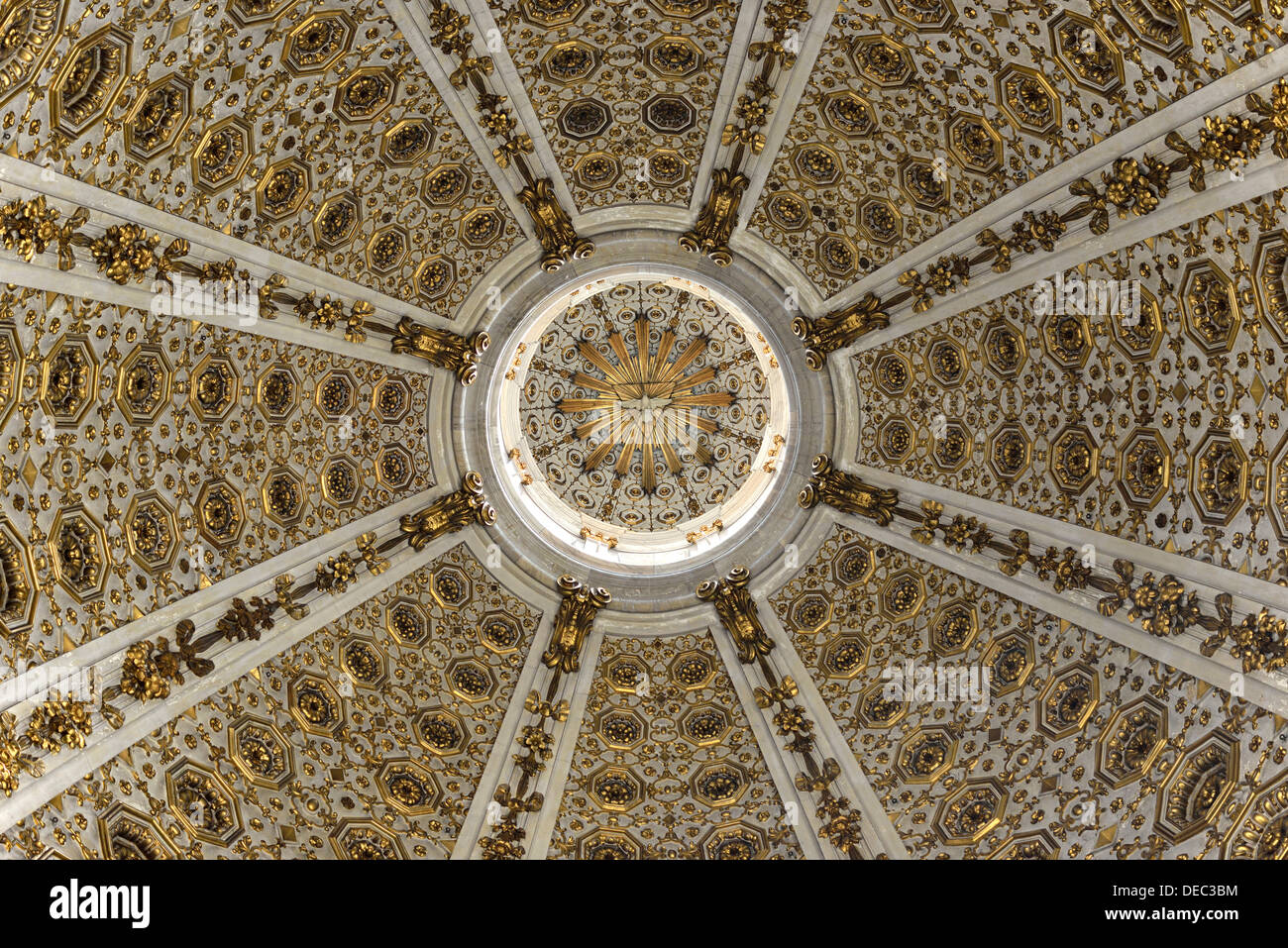 Interior, dome designed by Filippo Juvarra, Como Cathedral, Cathedral ...
