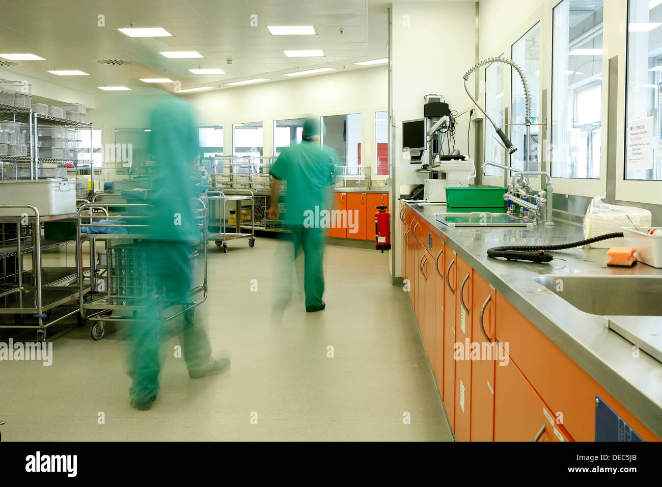 Hospital kitchen equipment hi-res stock photography and images - Alamy