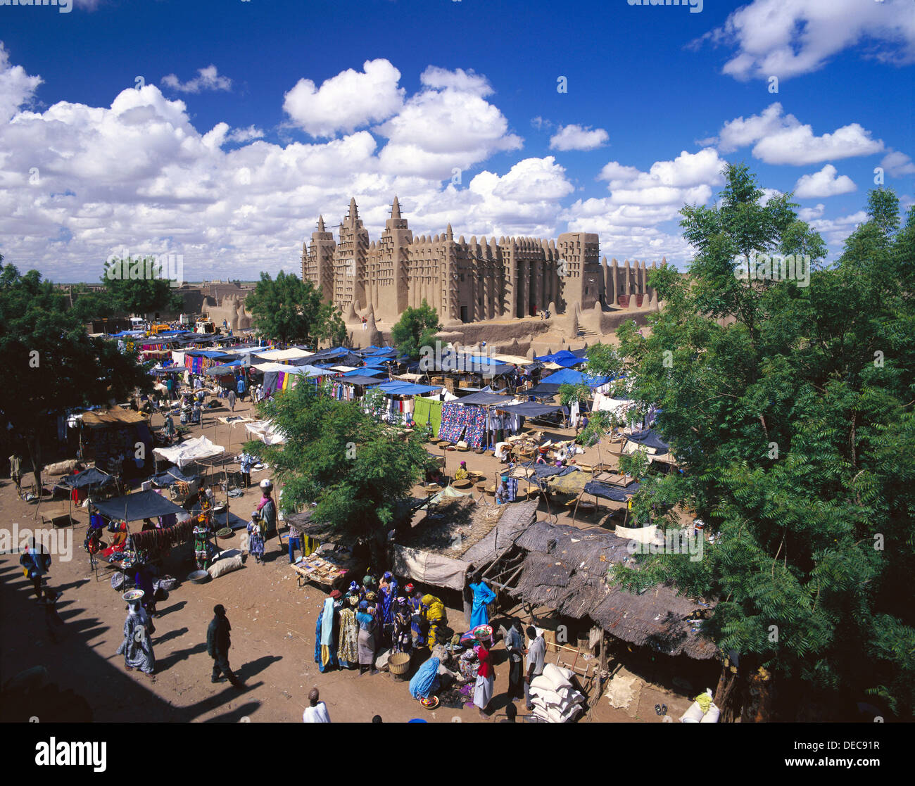 Great Mosque and market, Djenné. Mali Stock Photo - Alamy