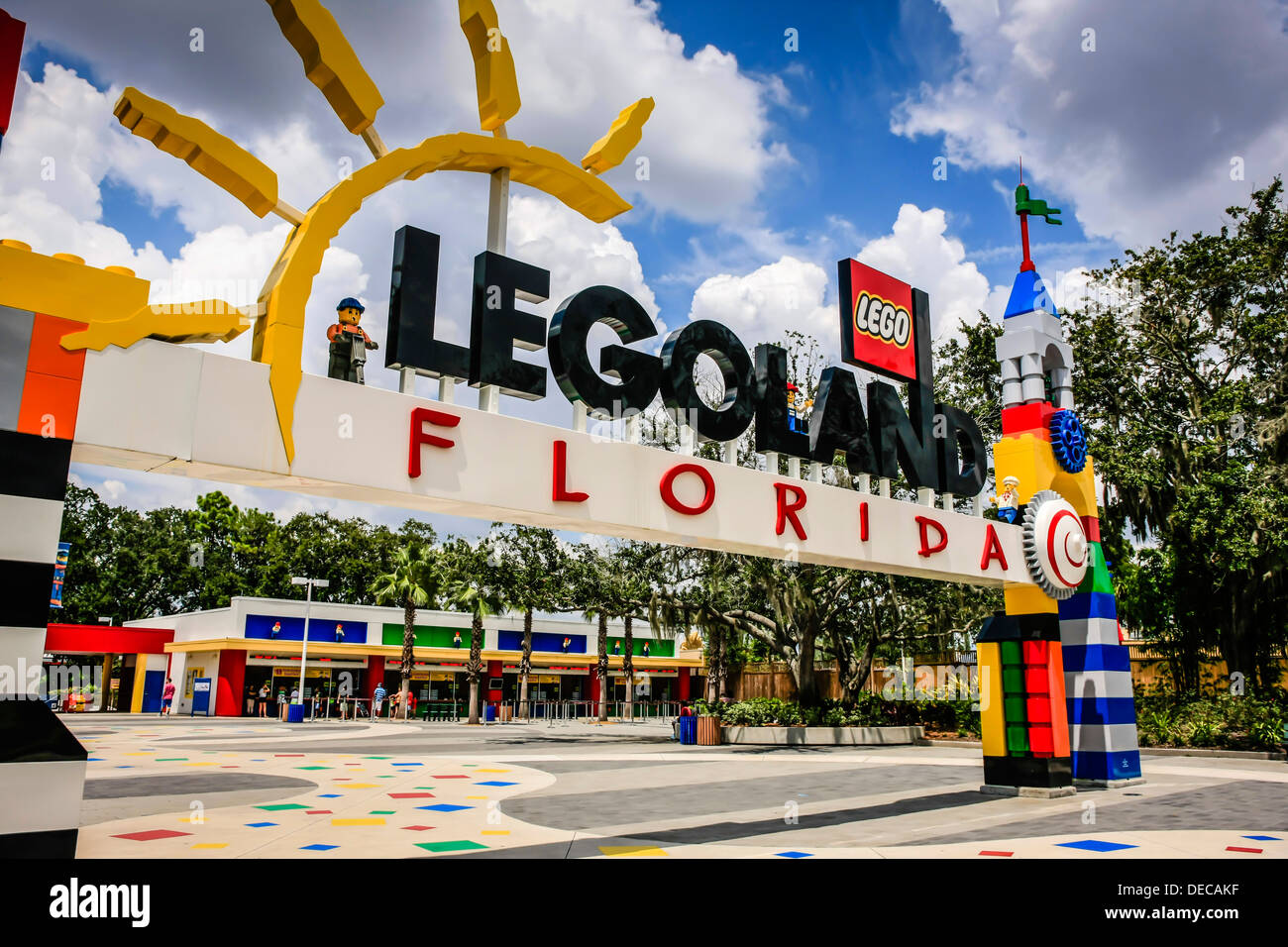 Entrance legoland florida theme park hi-res stock photography and ...