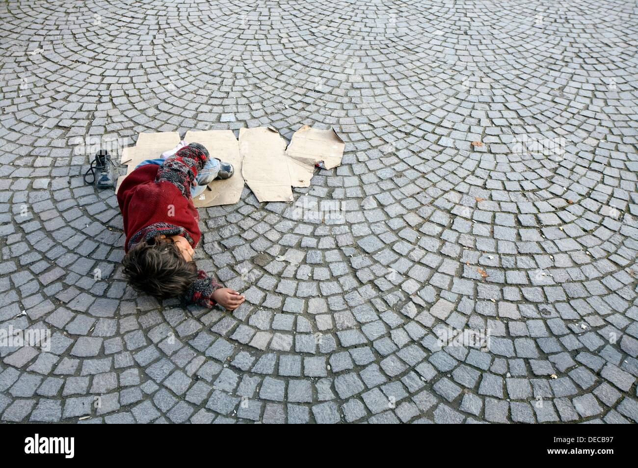 Gypsy and street hi-res stock photography and images - Alamy