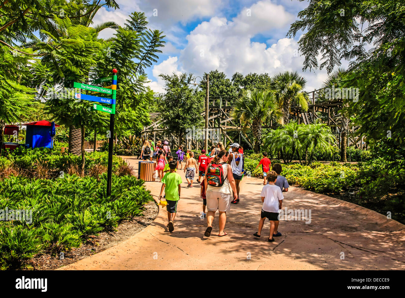 People On Theme Park Rides High Resolution Stock Photography and Images ...