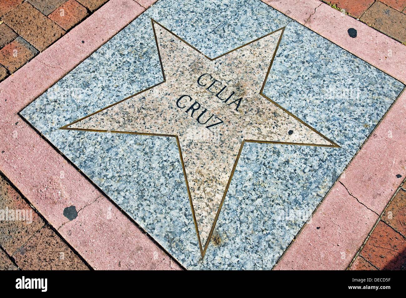 Cuban star hi-res stock photography and images - Alamy