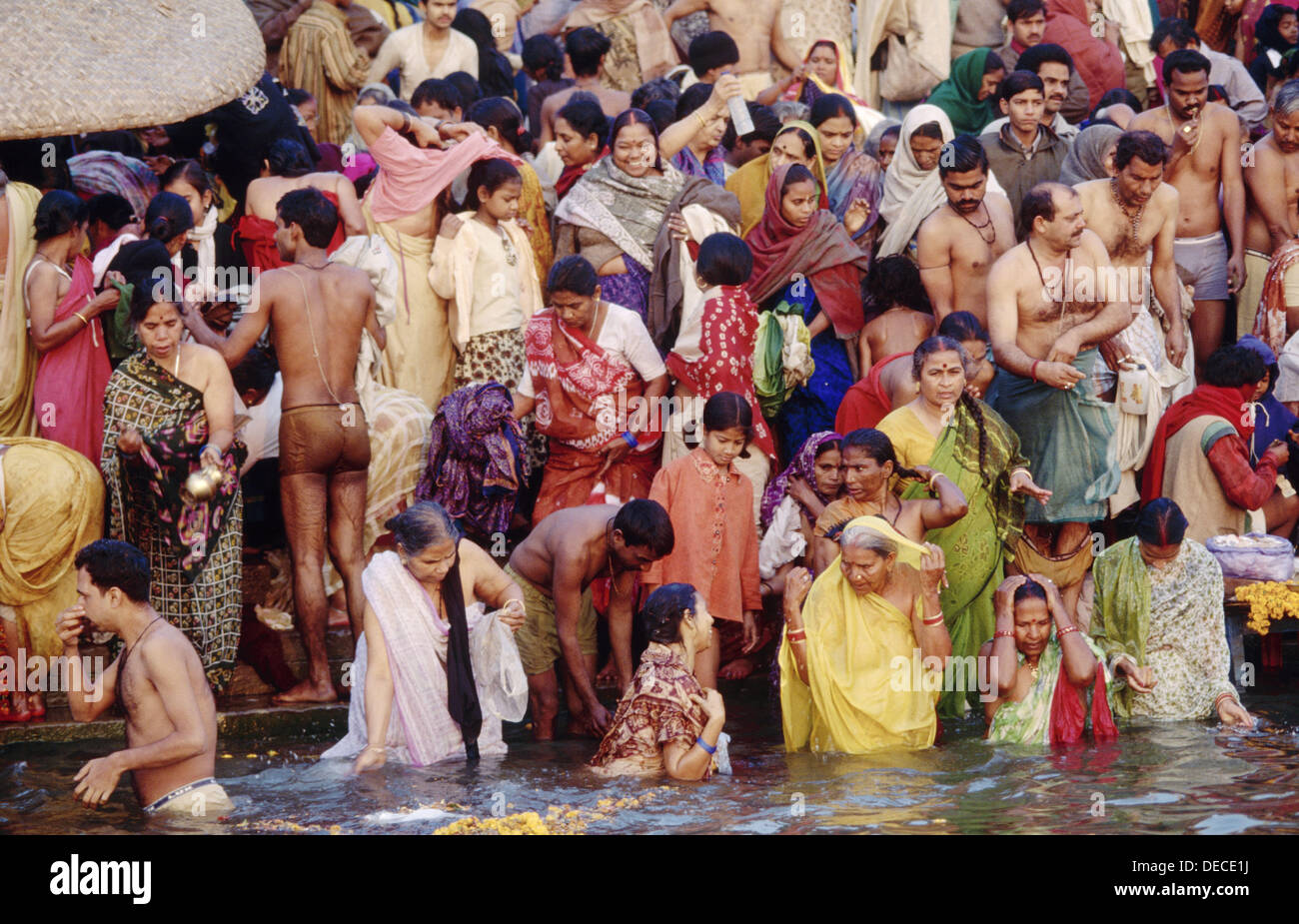Mass bathing hi-res stock photography and images - Alamy
