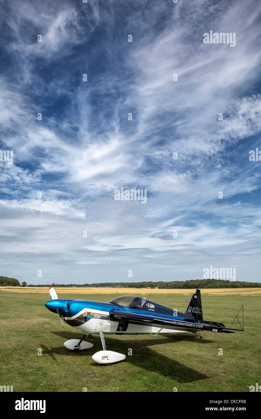 Edge 360 plane hi-res stock photography and images - Alamy