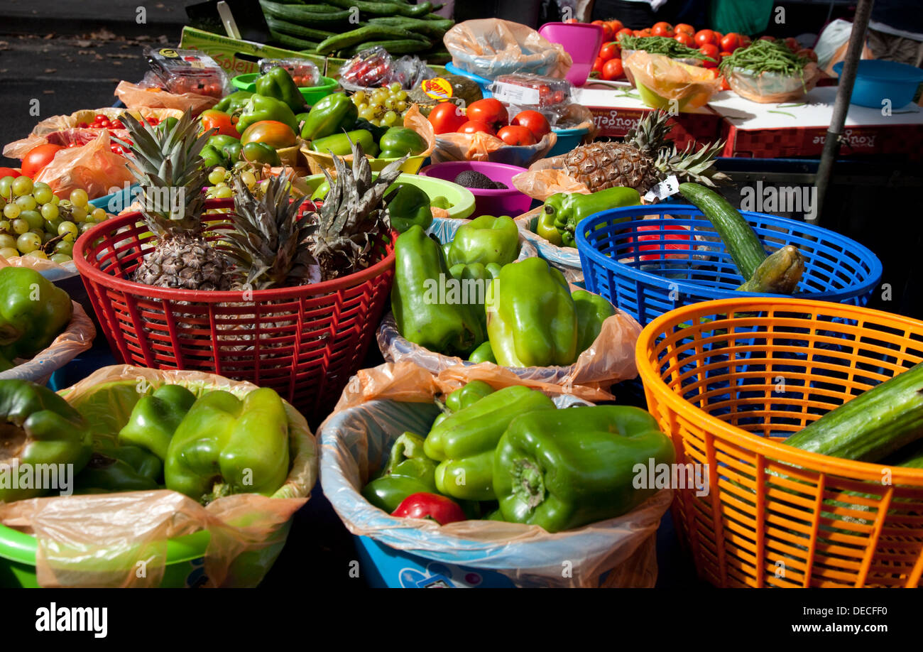 Toulouse marketplace hi-res stock photography and images - Alamy