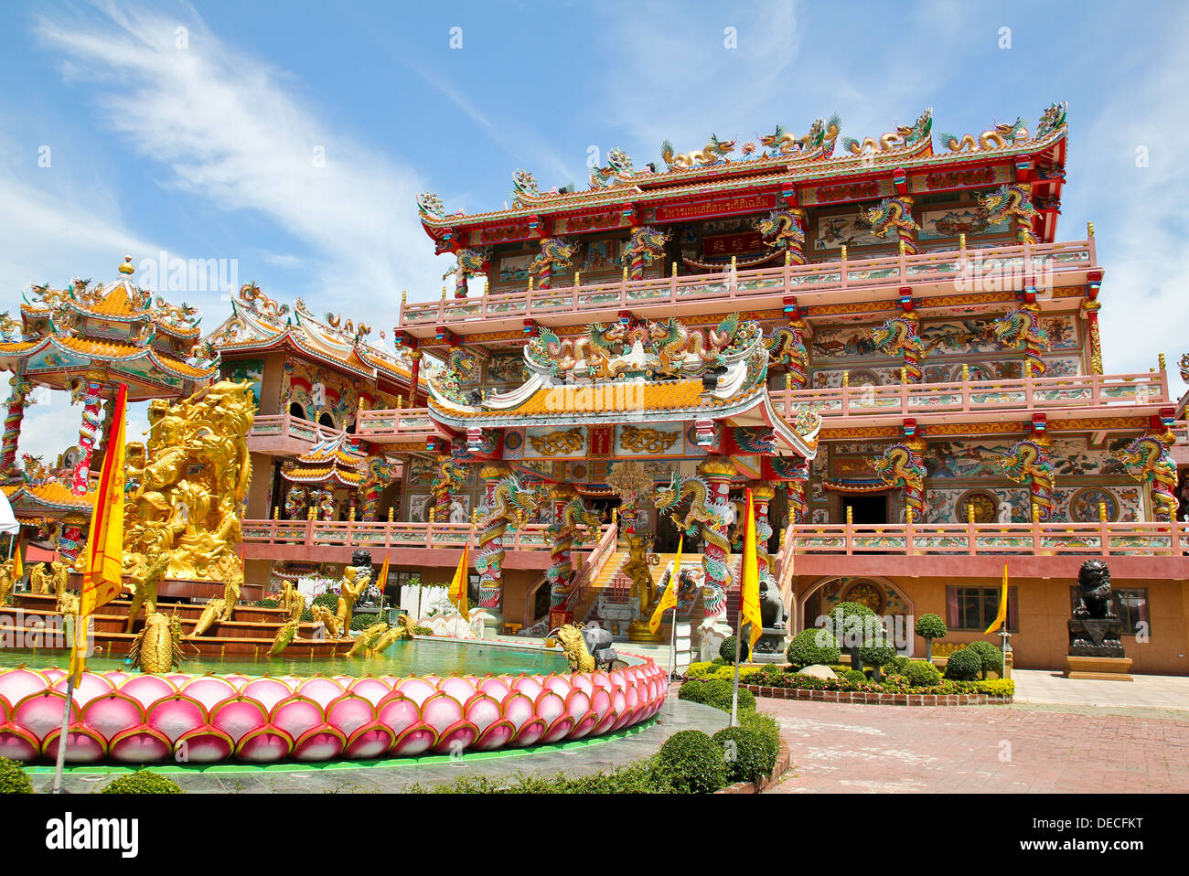 Beautiful chinese temple in thailand Stock Photo - Alamy