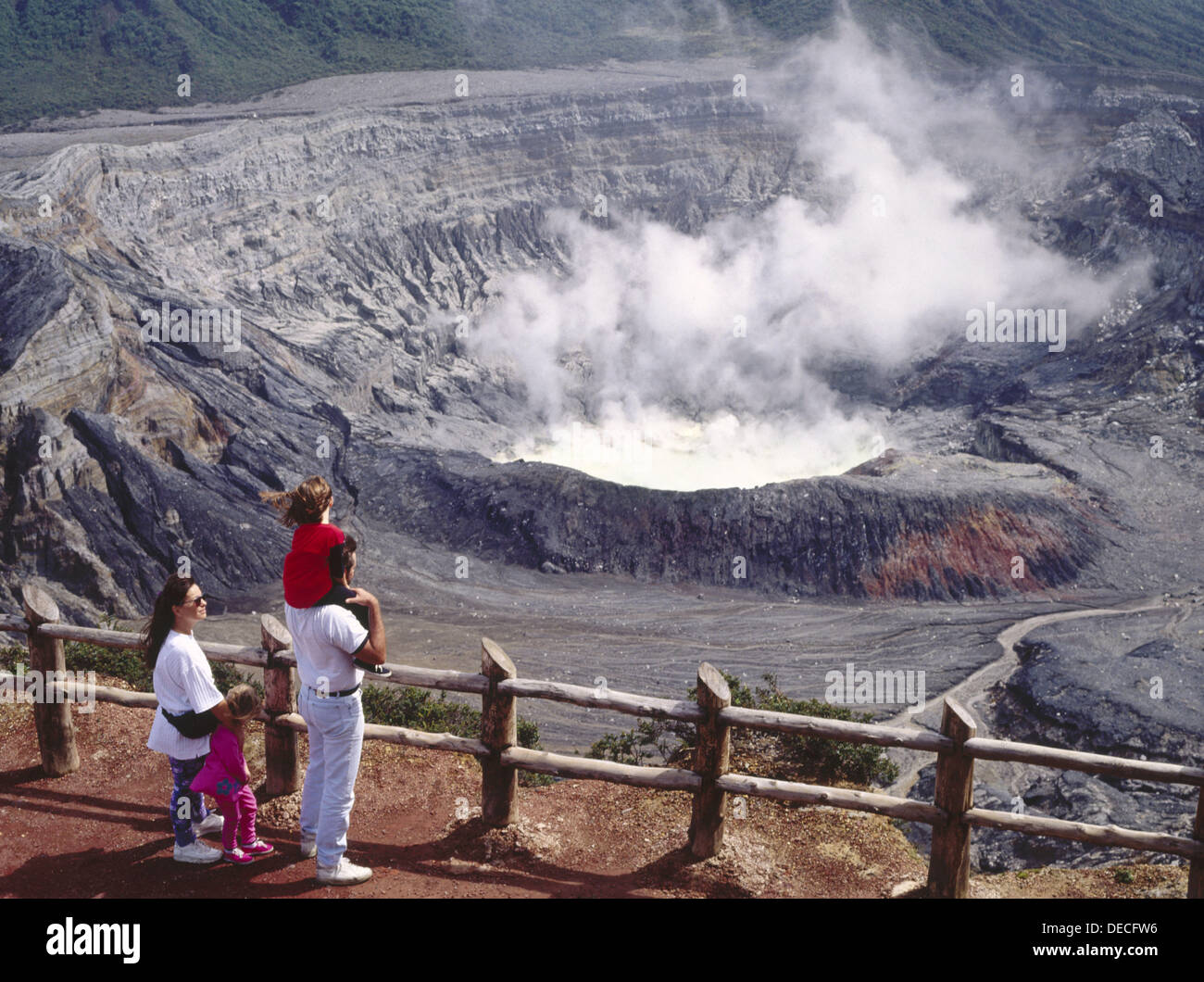 Crater lake, Poás Volcano. Volcán Poás National Park, Costa Rica Stock ...
