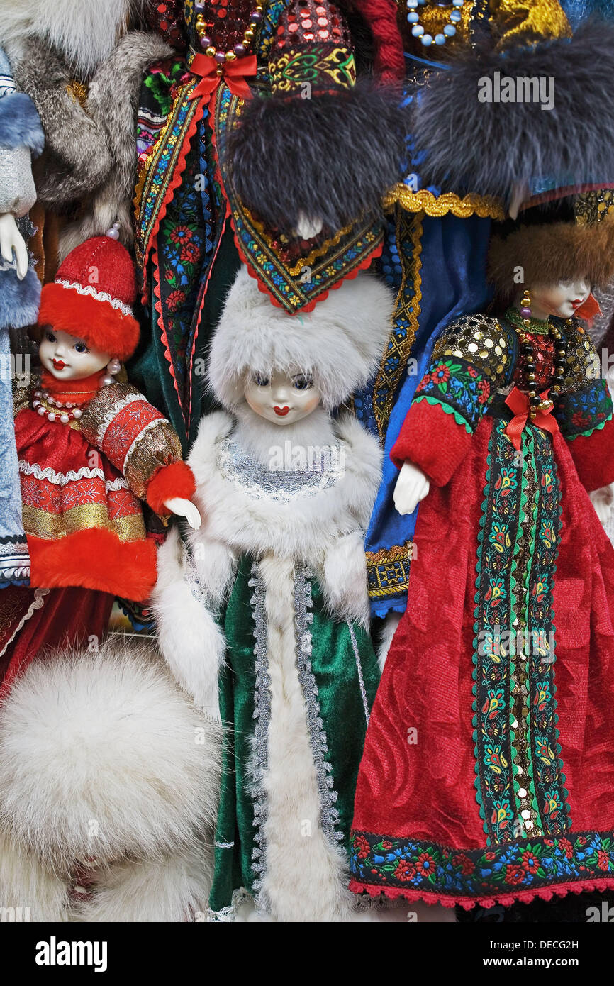 Russia dolls hi-res stock photography and images - Alamy