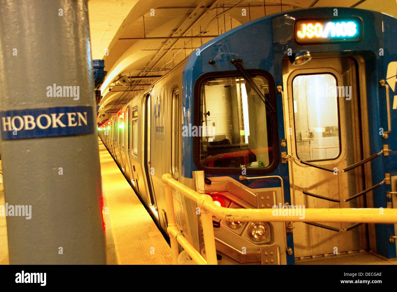Path rapid transit hi-res stock photography and images - Alamy