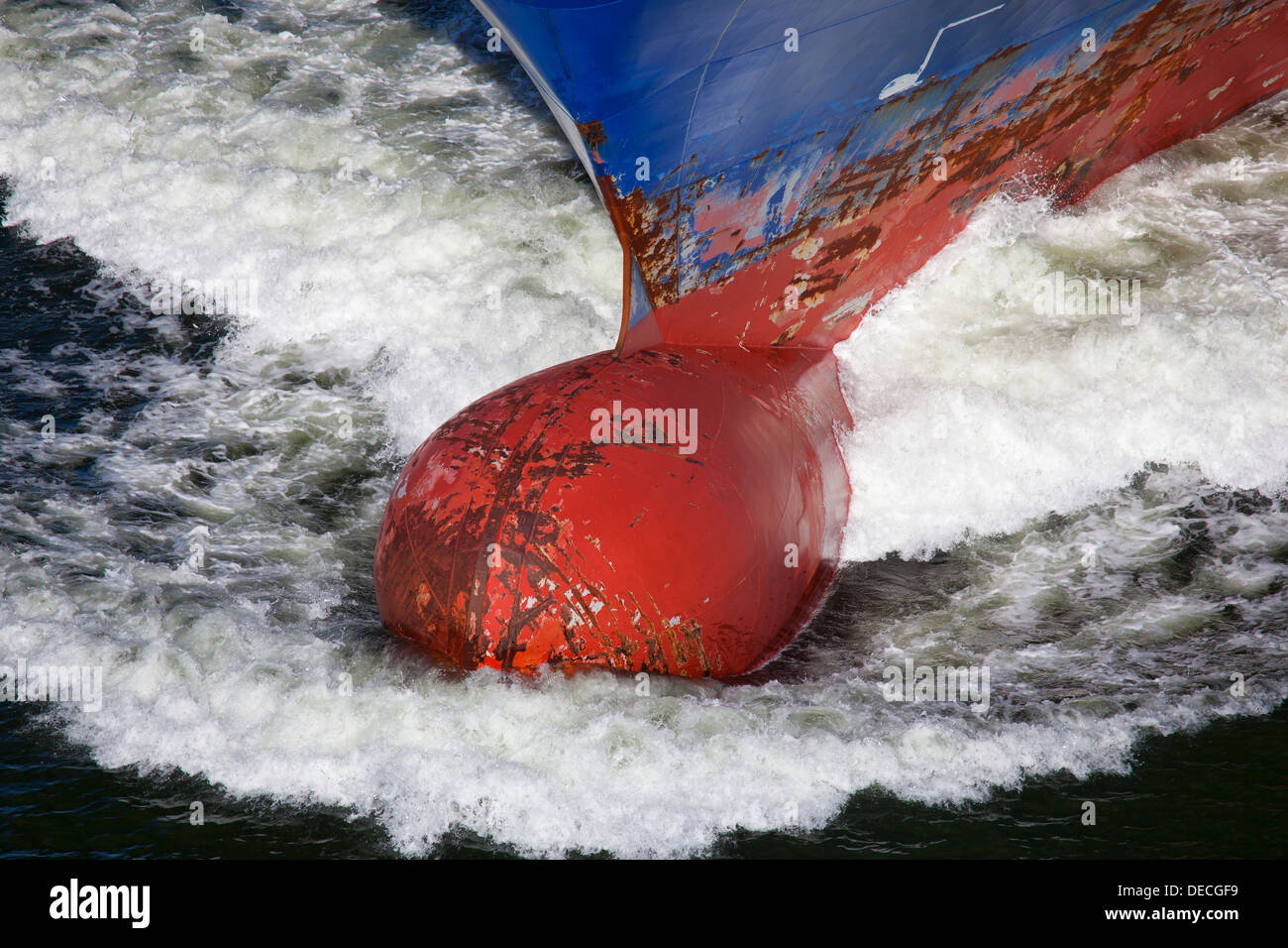 Bow Wave Ship High Resolution Stock Photography and Images - Alamy