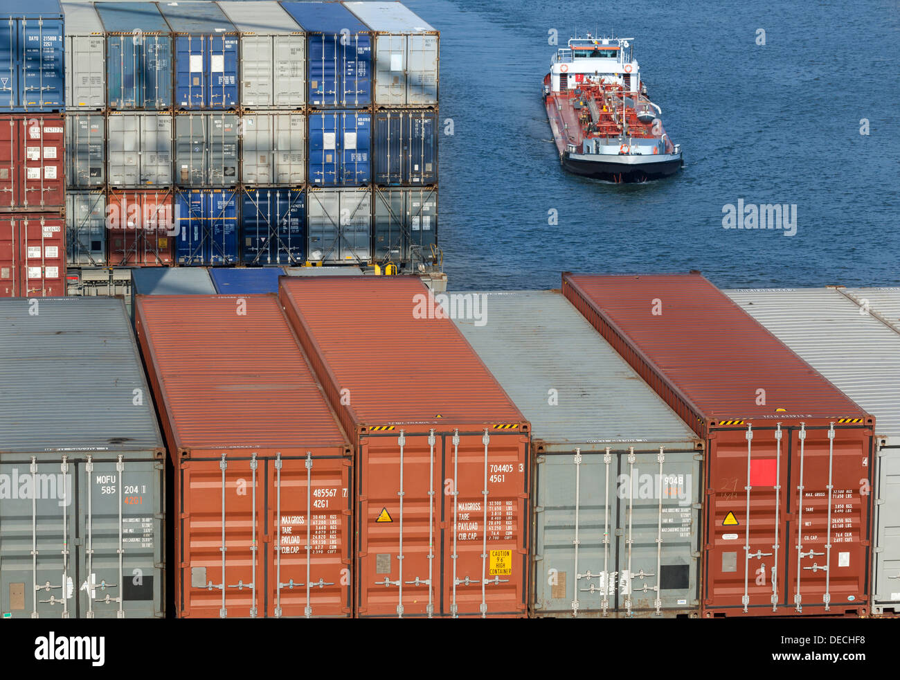 Containerterminal rotterdam hi-res stock photography and images - Alamy