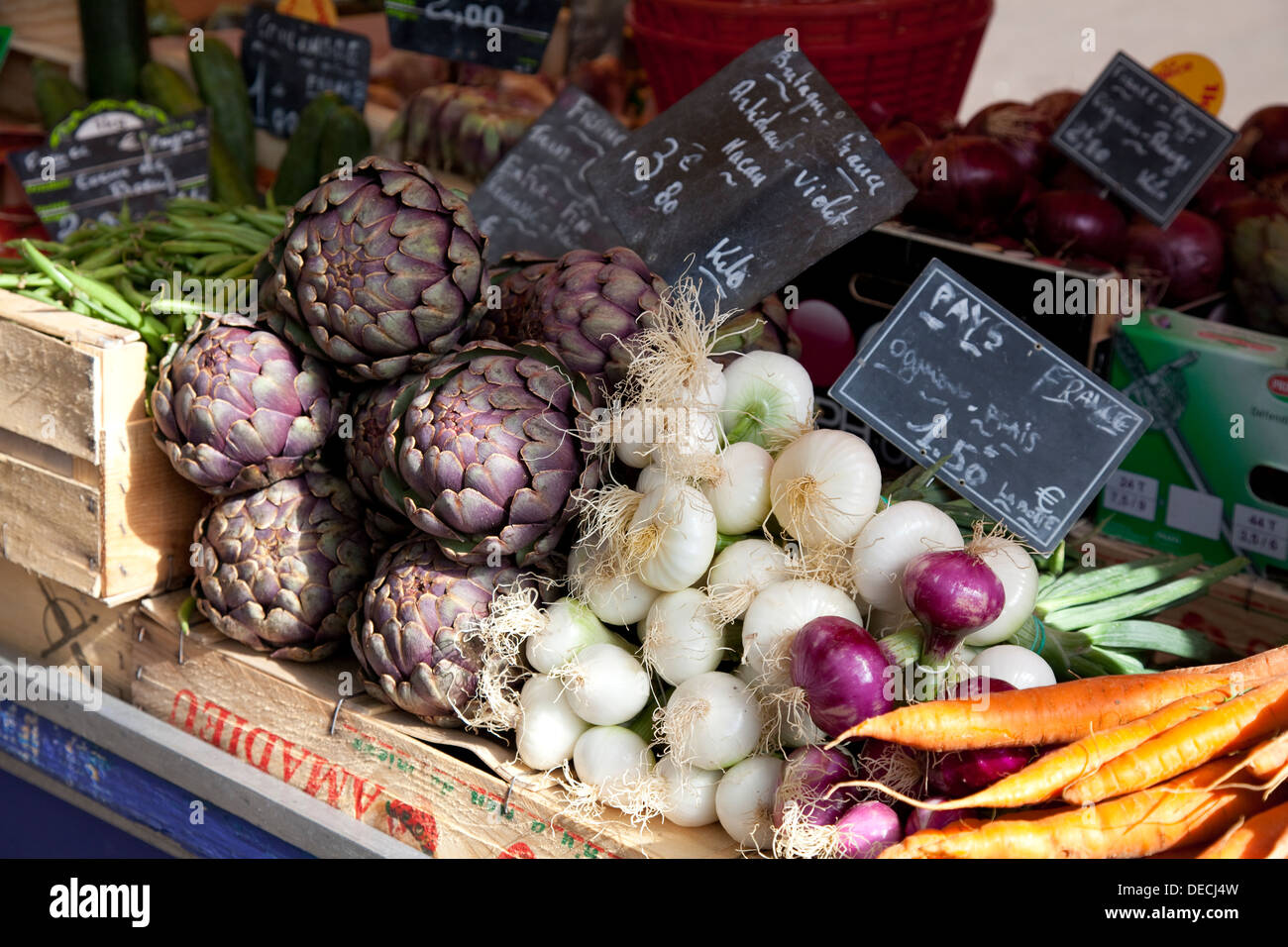 Toulouse marketplace hi-res stock photography and images - Alamy