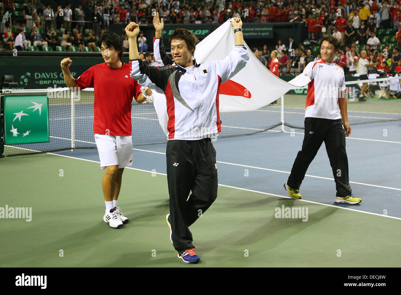 Tokyo, Japan. 16th Sep, 2013. (L to R) Go Soeda, Kei Nishikori, Tatsuma ...