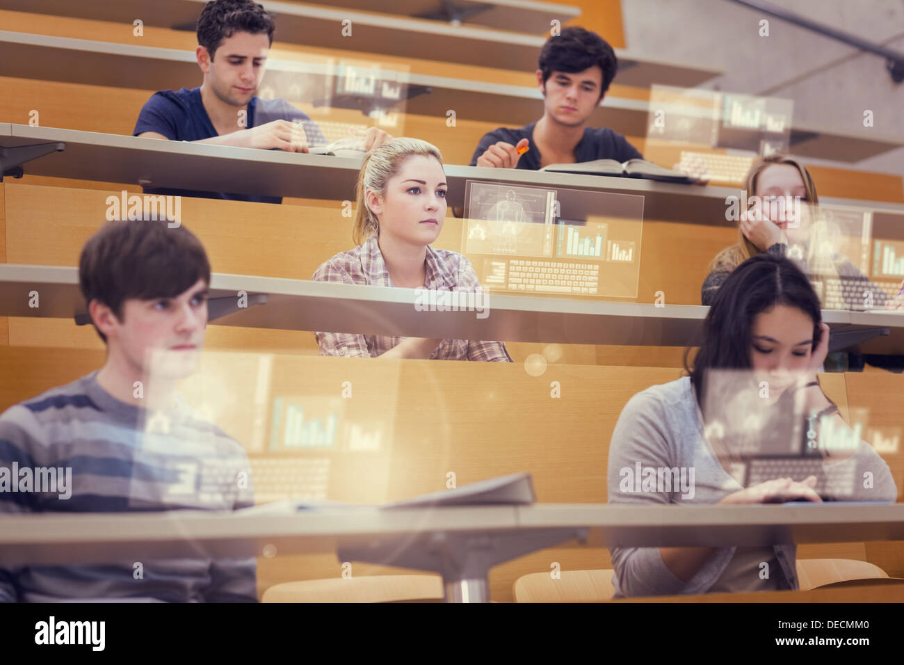 College students lecture hall hi-res stock photography and images - Alamy