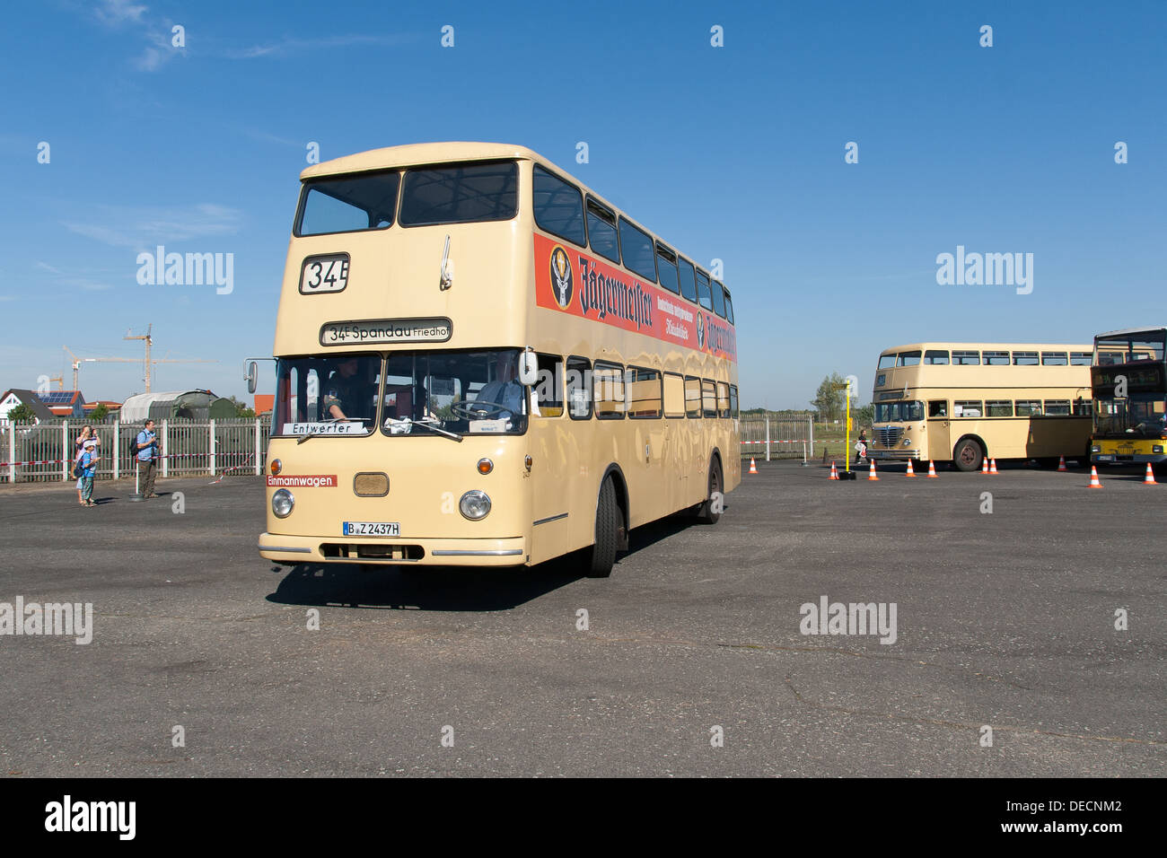 Bus 60s 1960s Stock Photos & Bus 60s 1960s Stock Images - Alamy