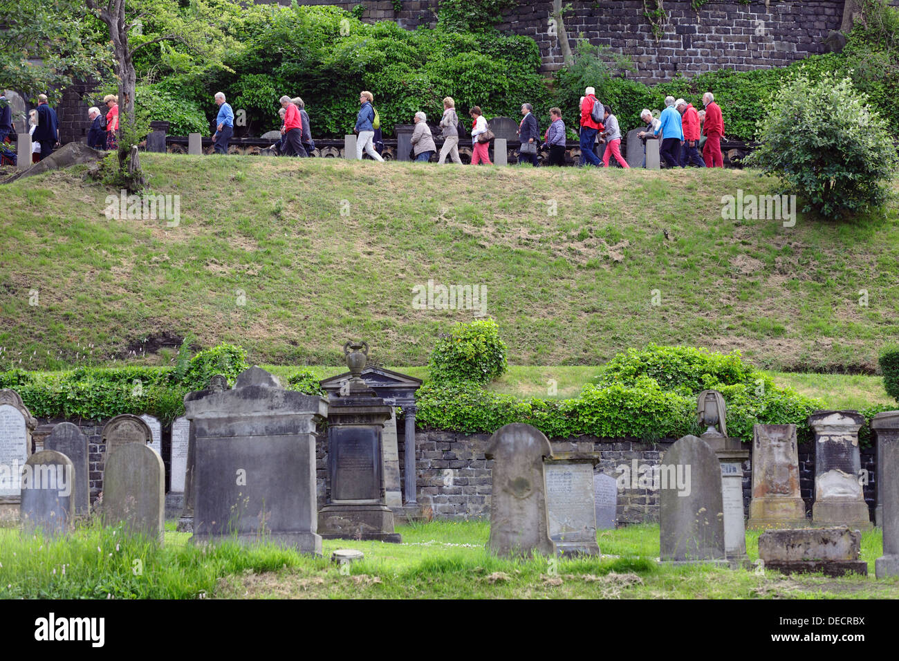 Tourists visiting the Glasgow Necropolis, Scotland, UK Stock Photo - Alamy