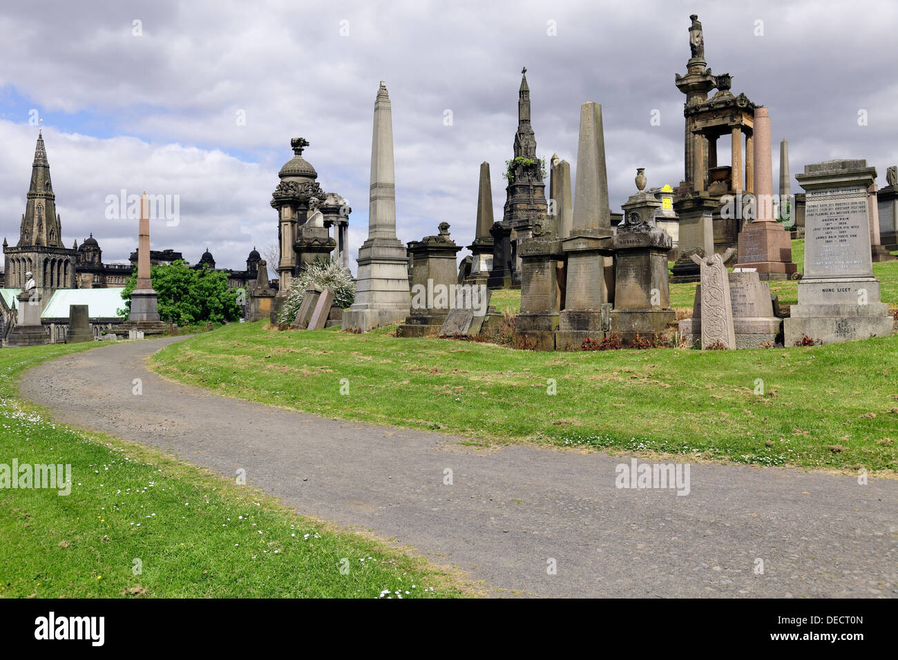 Glasgow Necropolis, Scotland, UK Stock Photo - Alamy