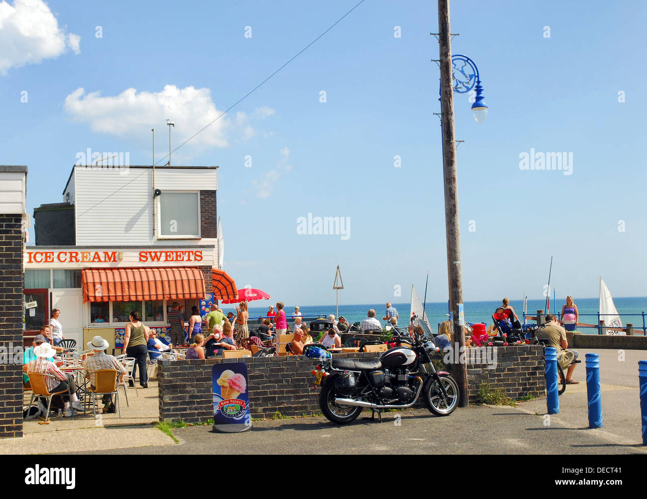 Felpham hi-res stock photography and images - Alamy