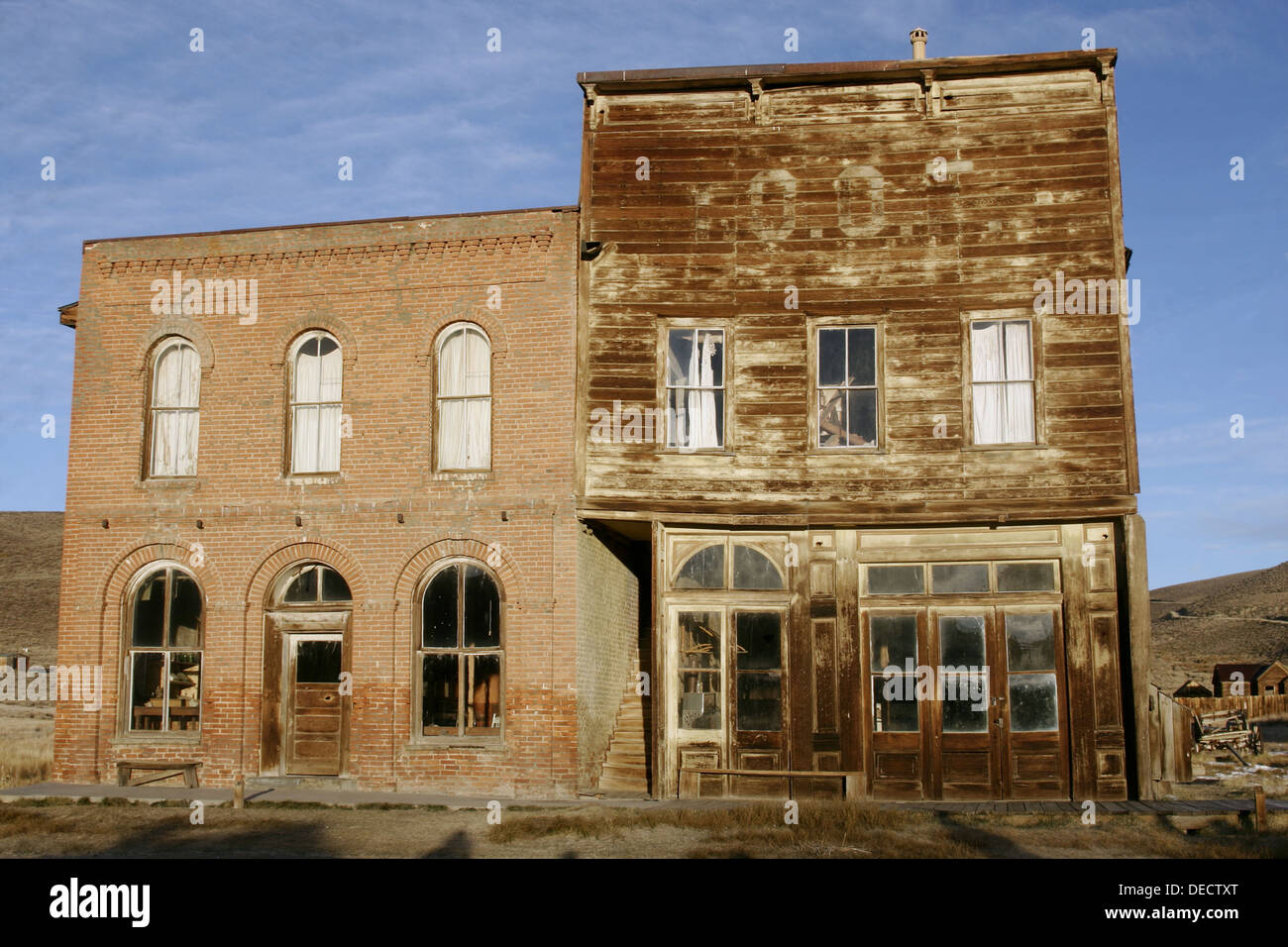 Old Fashioned Shop Front Fronts High Resolution Stock Photography and ...