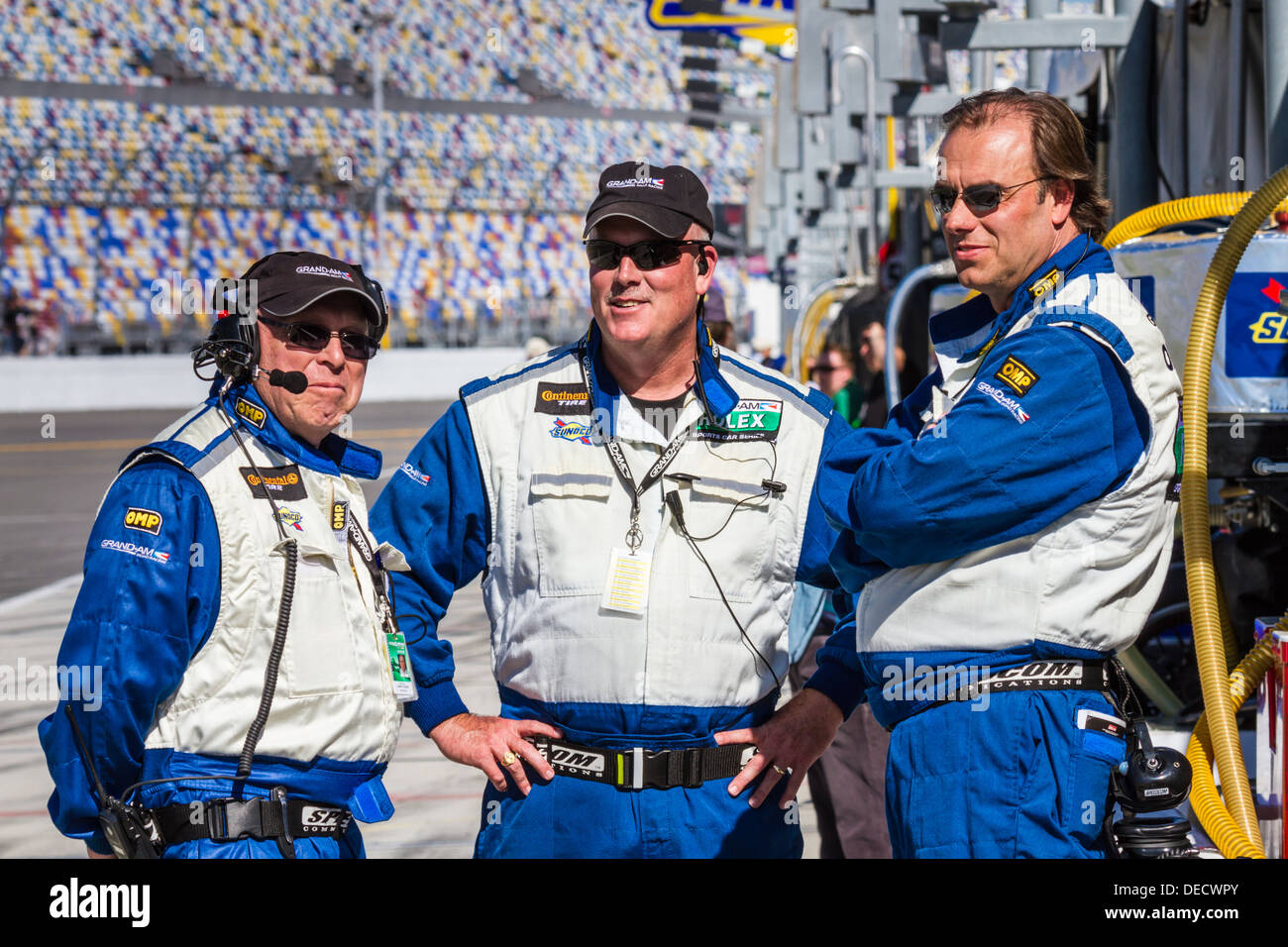 Pit row hi-res stock photography and images - Alamy