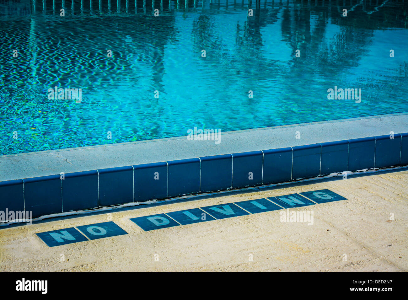 Warning tile hi-res stock photography and images - Alamy