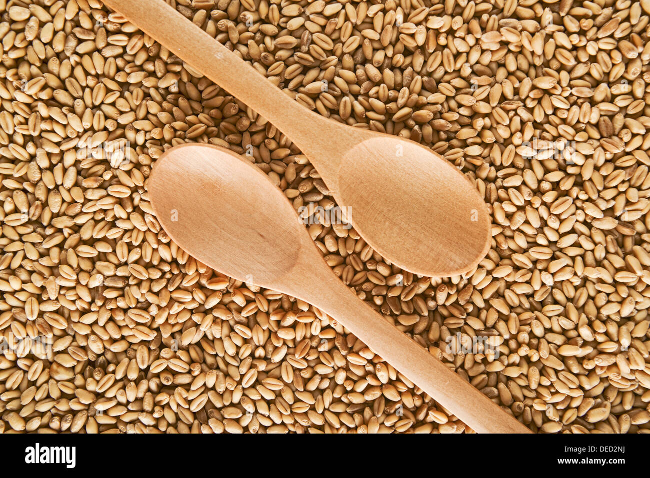 Wood table with wheat hi-res stock photography and images - Alamy