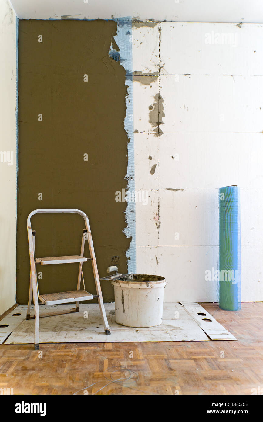 Styrofoam isolation. Putting styrofoam on interior walls for thermal ...