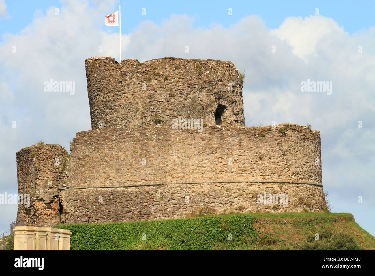 Launceston Castle, Cornwall, England, UK Stock Photo - Alamy