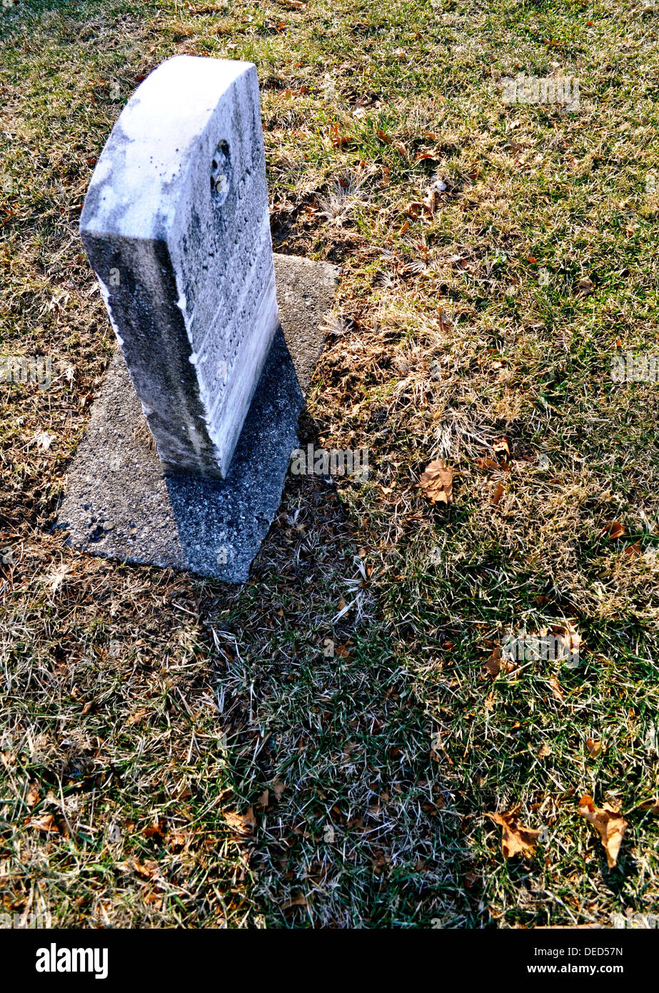 Cemetery Headstone Background Stock Photo - Alamy