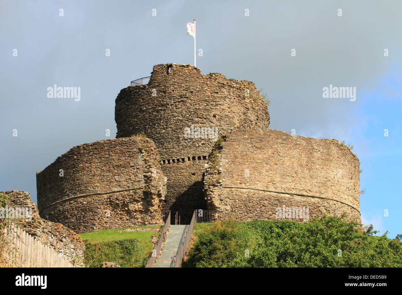Launceston Castle, Cornwall, England, UK Stock Photo - Alamy