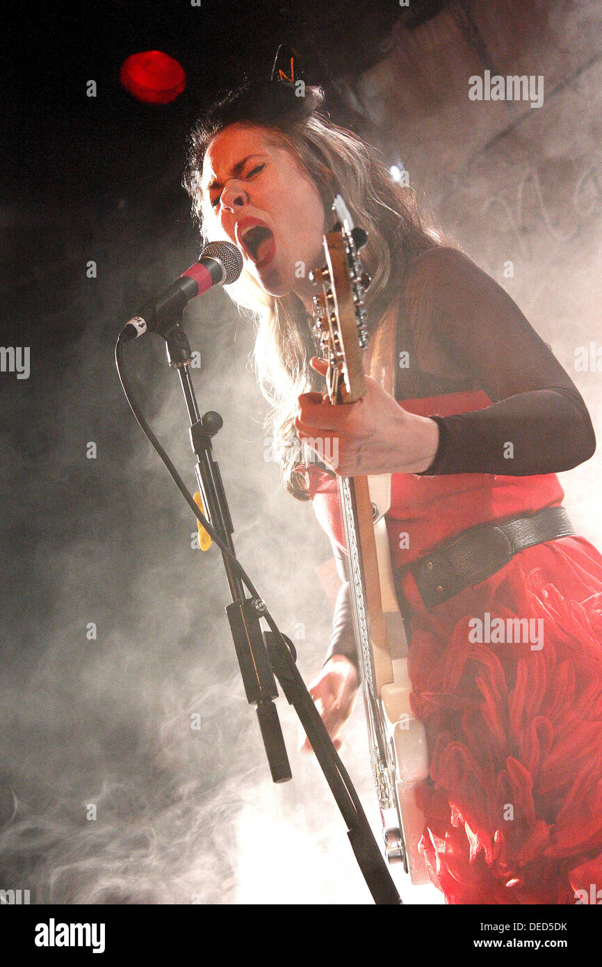 Kate nash hi-res stock photography and images - Alamy