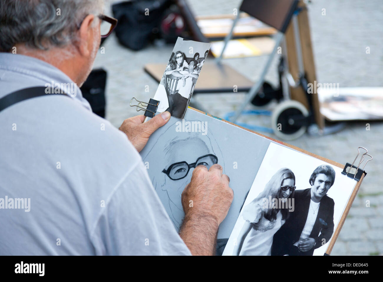 Portrait drawer hi-res stock photography and images - Alamy