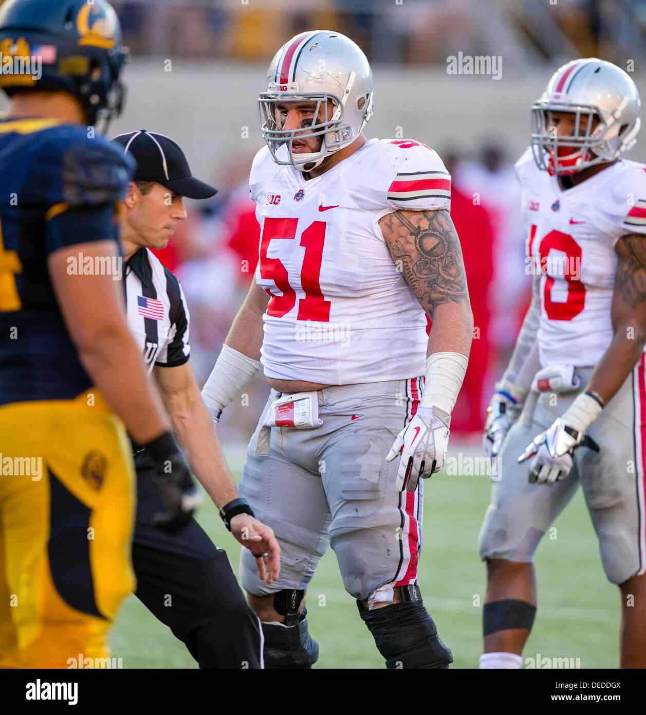 Joel hale hi-res stock photography and images - Alamy