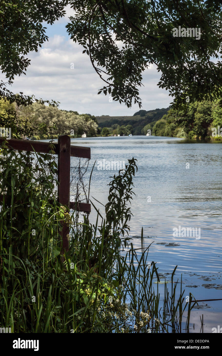 Pangbourne River Thames Stock Photos & Pangbourne River Thames Stock ...