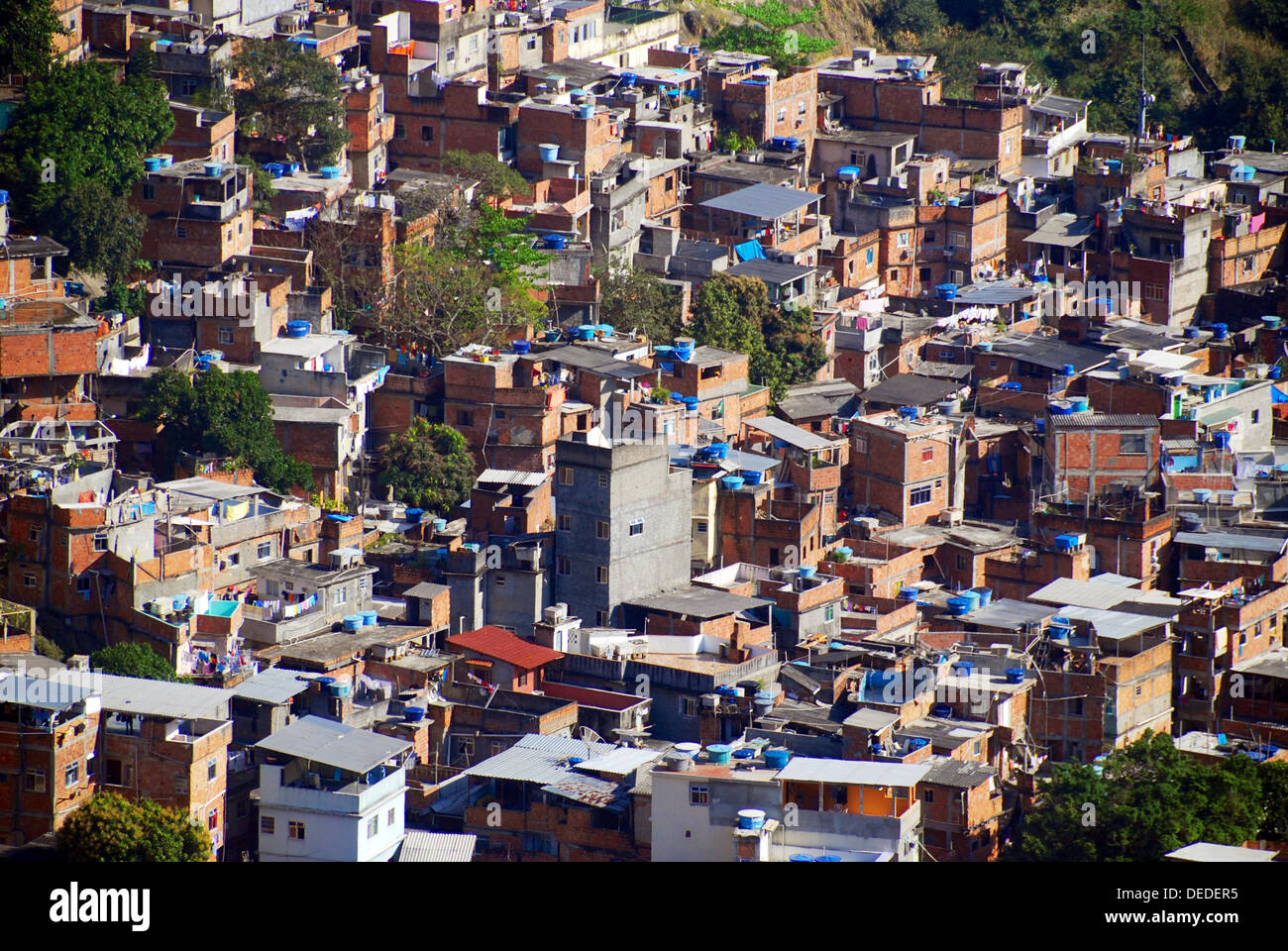 Favela rio hi-res stock photography and images - Alamy