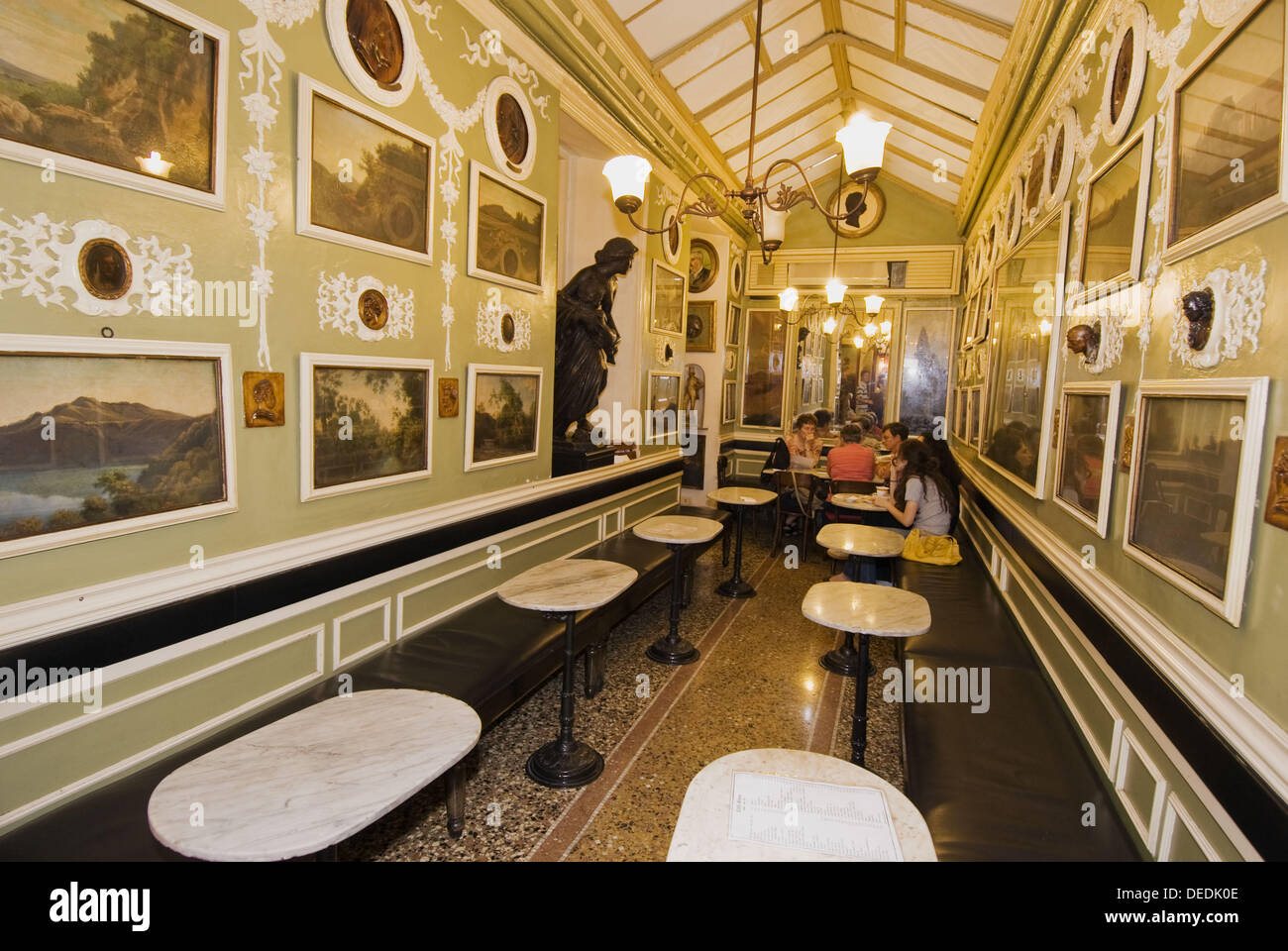 Caffe Greco Rome Stock Photos & Caffe Greco Rome Stock Images - Alamy