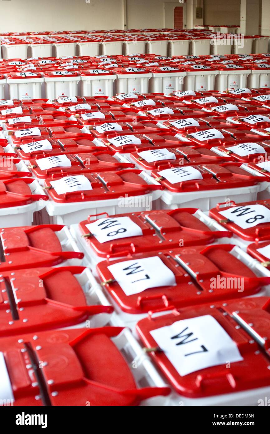 Ballot room hi-res stock photography and images - Alamy